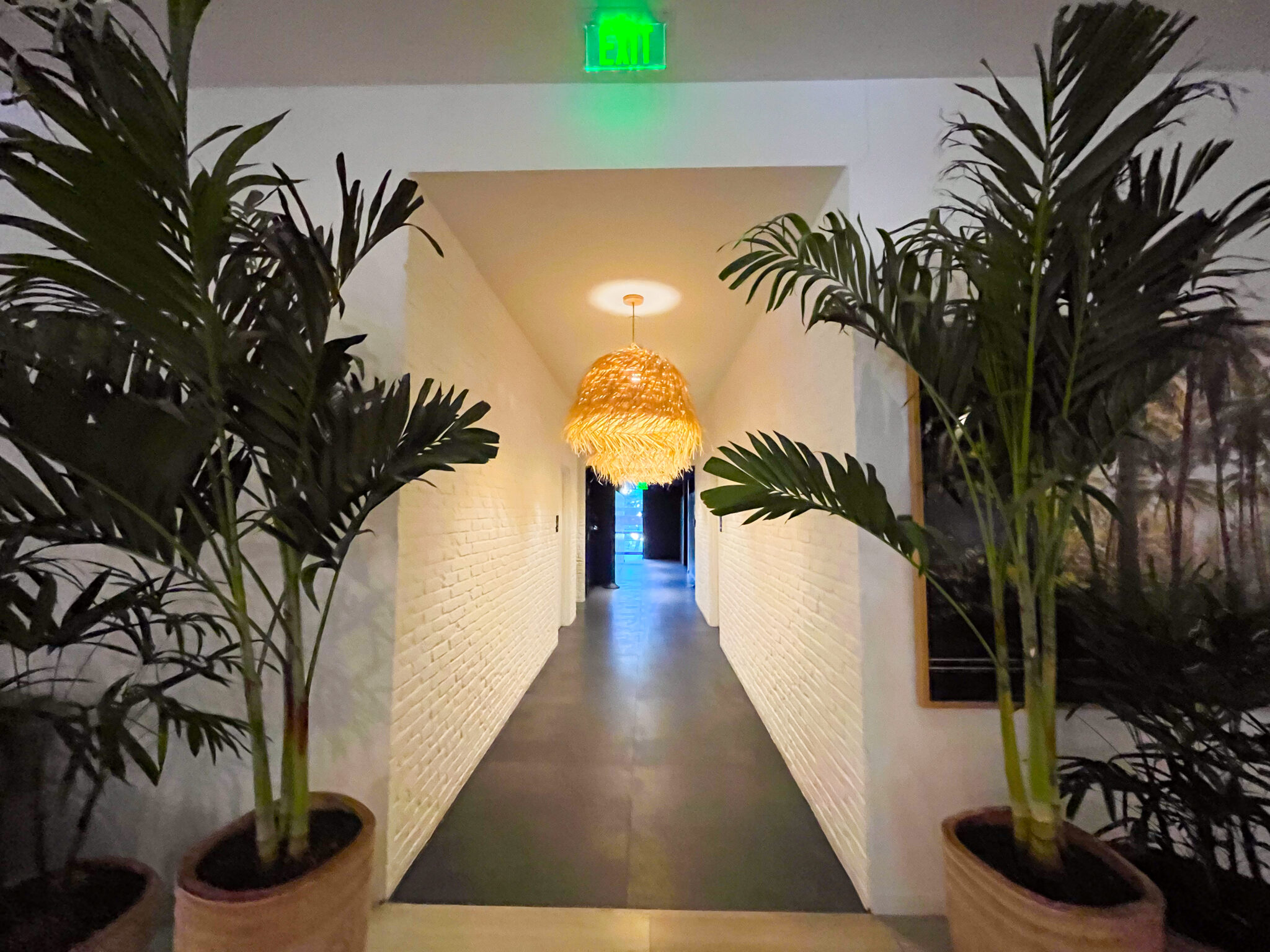 Airbnb Fort Lauderdale Review: Flow Apartments - Travel with Clem
